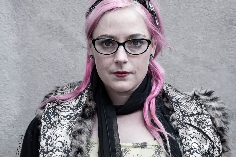 July 25, 2017 – Pink Haired Roach | LenseBender